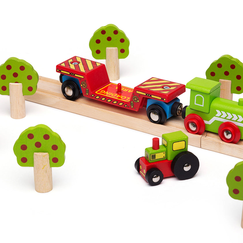 Tractor Low Loader | Wooden Trains | Bigjigs Rail – BigjigsRail.com